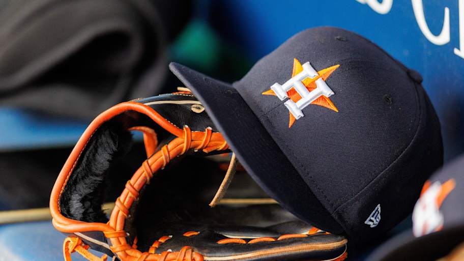 Four of Astros' 10 prospects invited to spring training