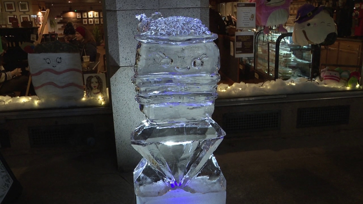 5th annual 'Downtown on Ice' kicks off