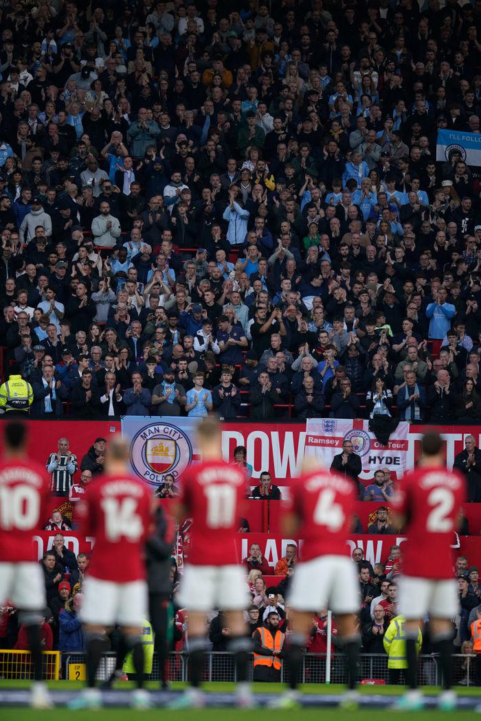 속사정 다르나 승리 갈증은 매한가지 '198번째 맨체스터 더비'