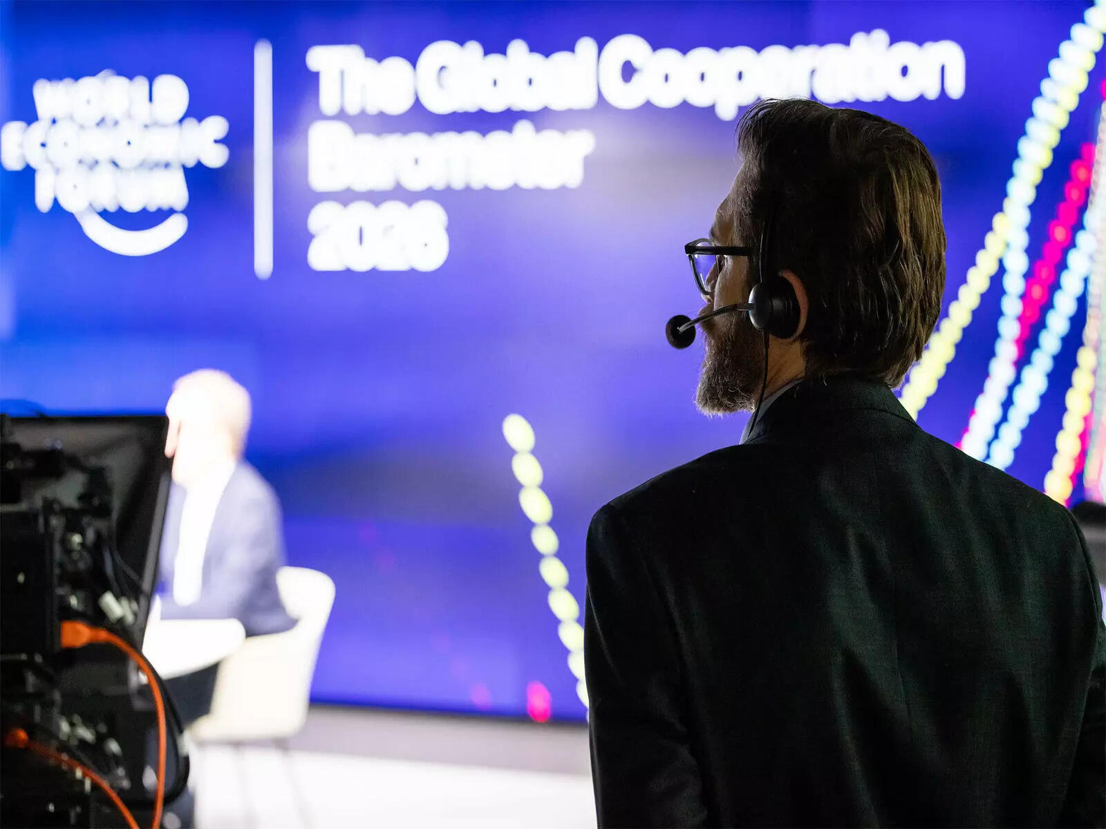 World Economic Forum economists expect global economic conditions to ...