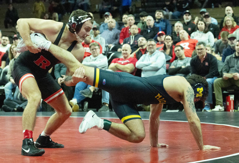NCAA wrestling: Michigan too much for Rutgers, with Joey Olivieri still out