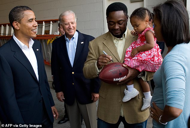 Mike Tomlin breaks cover after leaving the Steelers as he cheers on ...