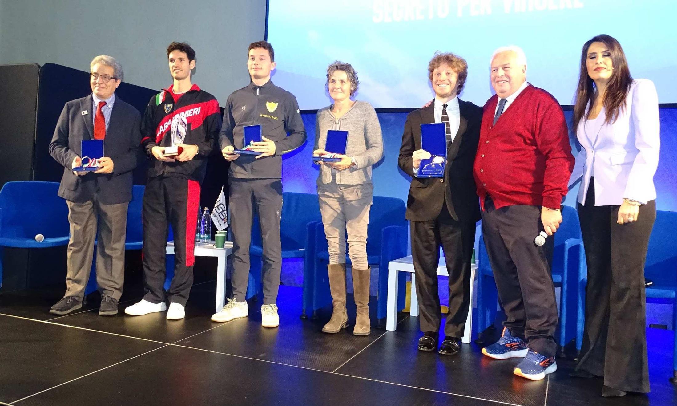 Come raccontare lo sport. Parata di stelle e di campioni. Credere nel ...