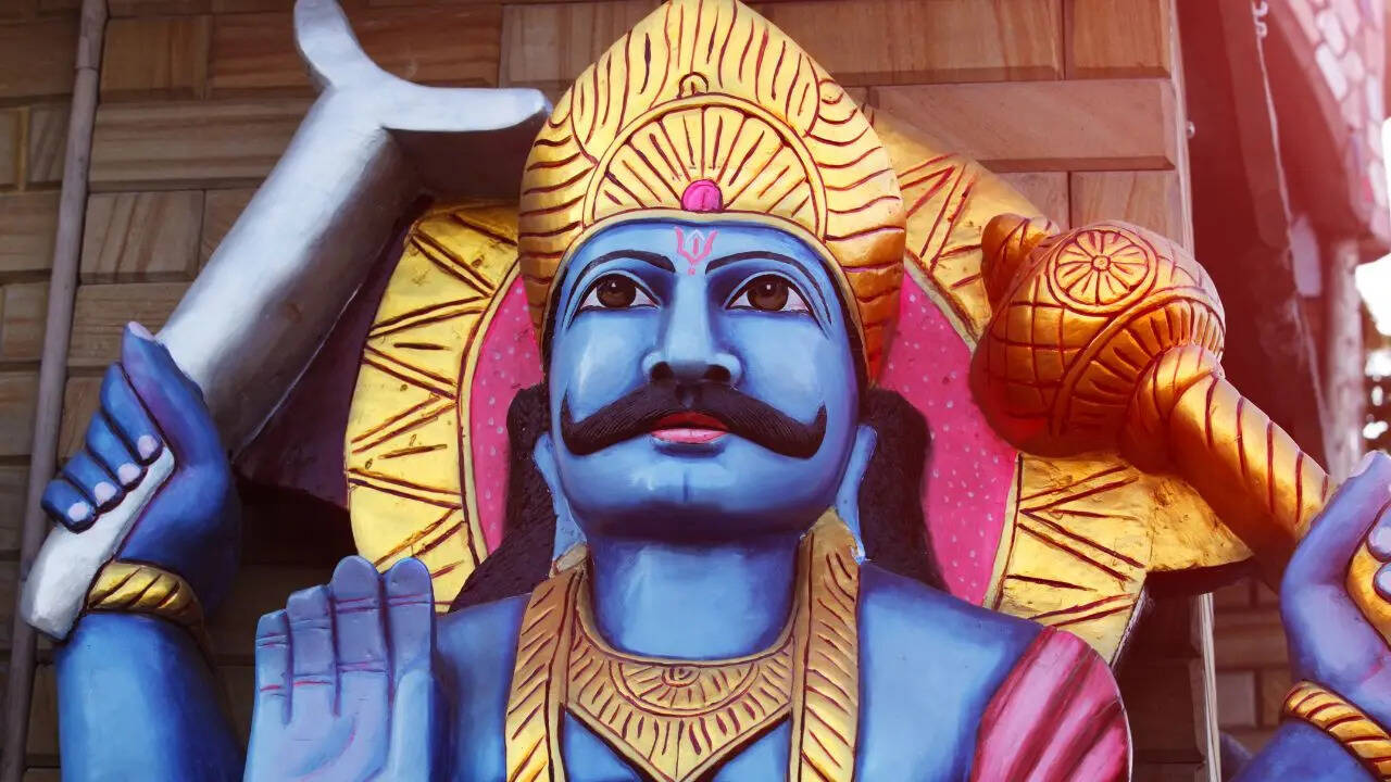 Shani dosh remedies: Things you should and should not donate on a Saturday