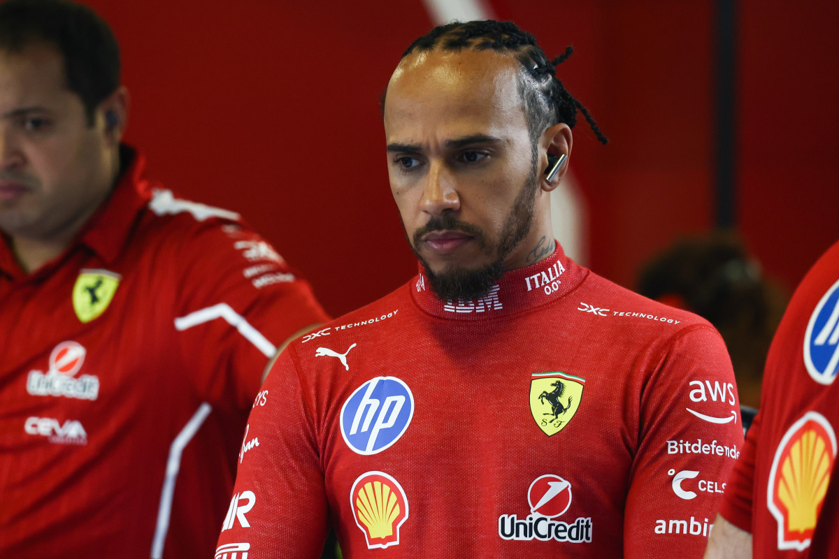 Lewis Hamilton receives major Ferrari news ahead of Barcelona testing