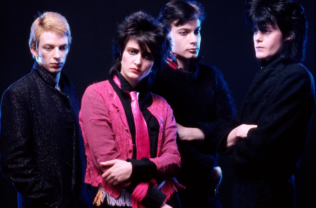 Tributes pour in for Siouxsie and the Banshees star who dies at the age ...