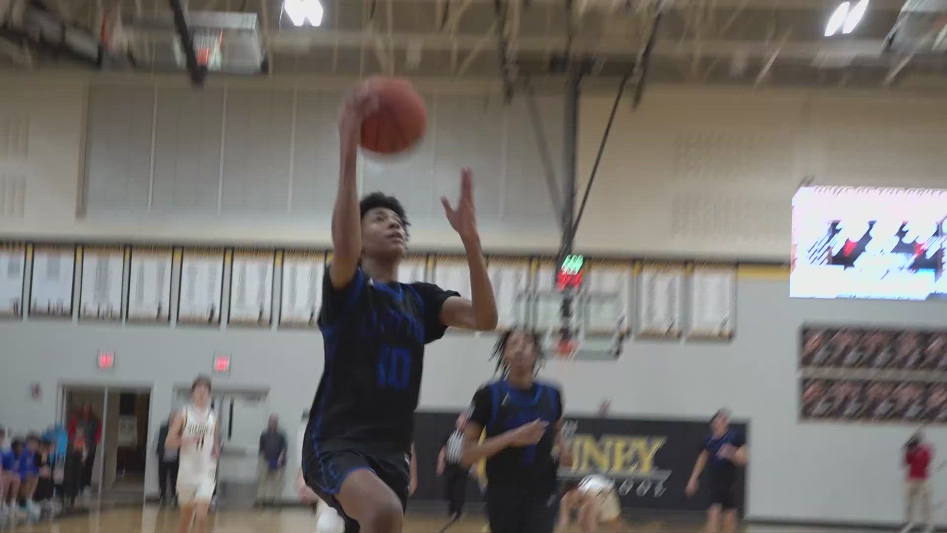 5 on your sideline: High school basketball highlights