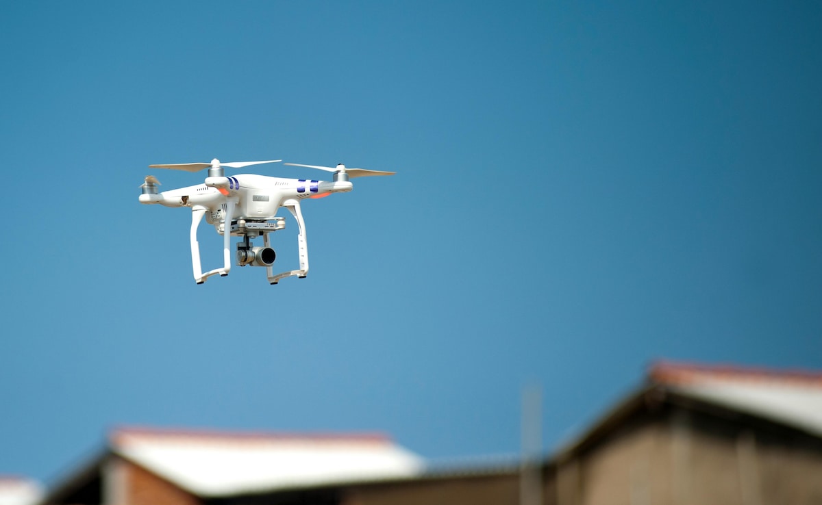 China's 82-year-old woman goes viral for using drones and live ...