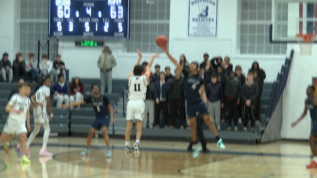 Roundball roundup: Schroeder knocks off Penfield, McQuaid tops Aquinas