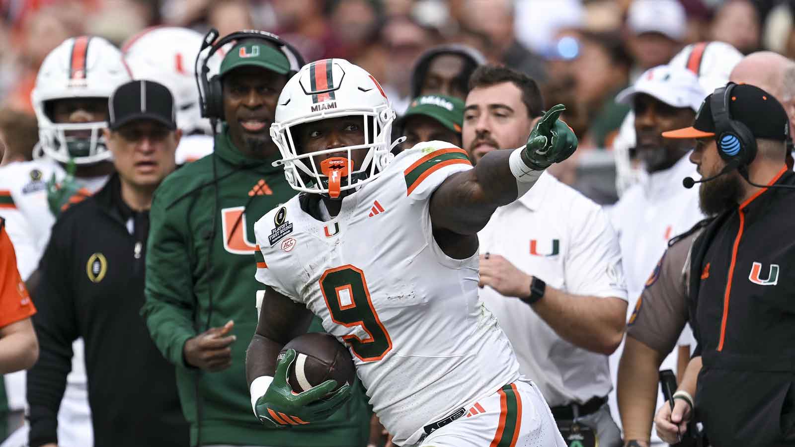 Miami football loses tight end for CFB title game vs. Indiana