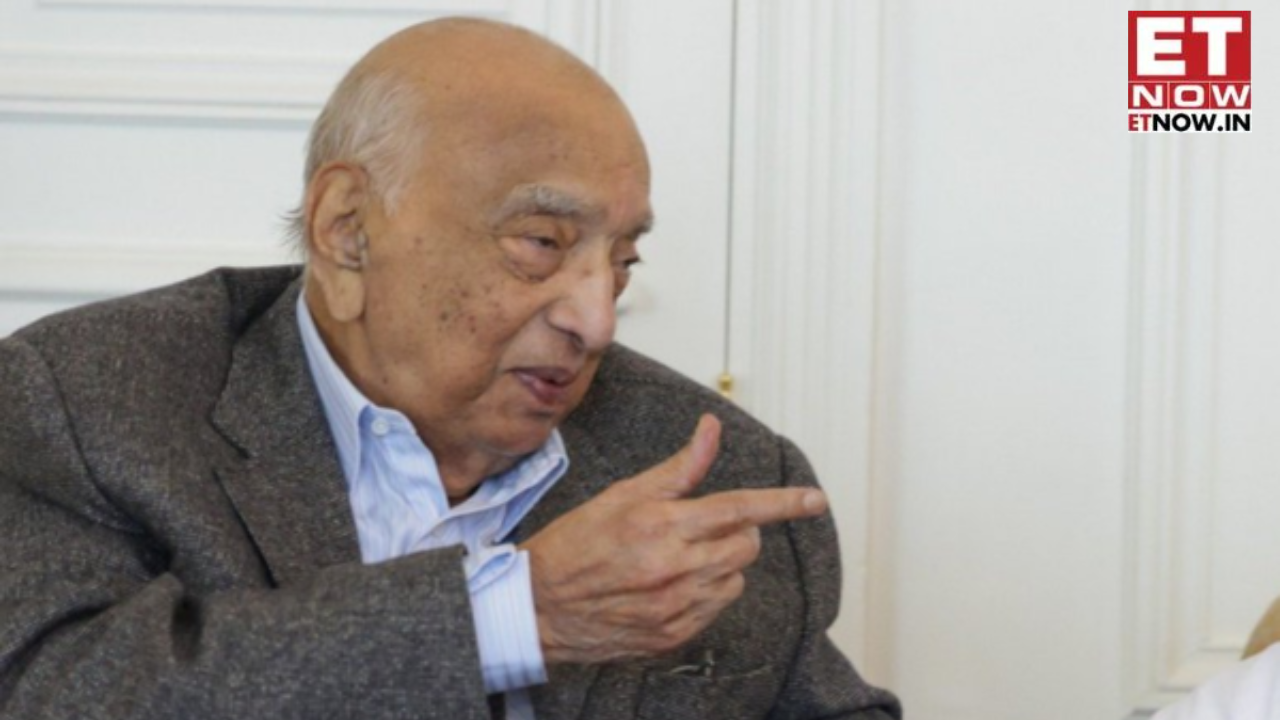 Steel tycoon Lakshmi Mittal's father Mohan Lal Mittal passes away in London