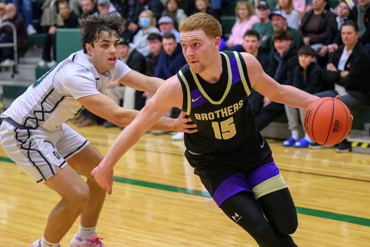 CBA basketball rallies for big Suburban Council win at Shenendehowa