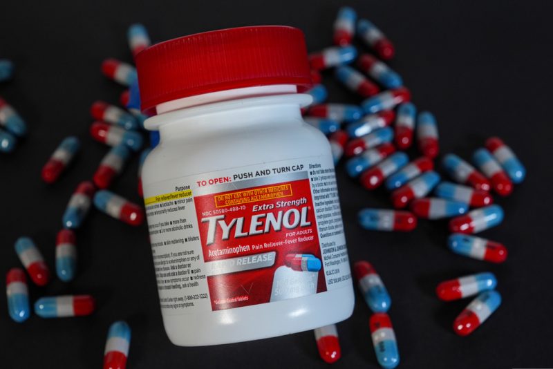 New research bolsters evidence that Tylenol doesn’t raise the risk of ...