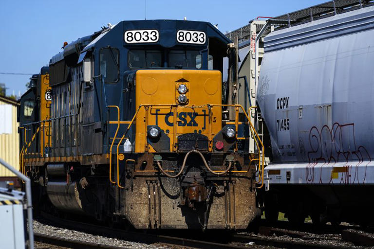 Sibley Road closure due to CSX working on railroad crossing