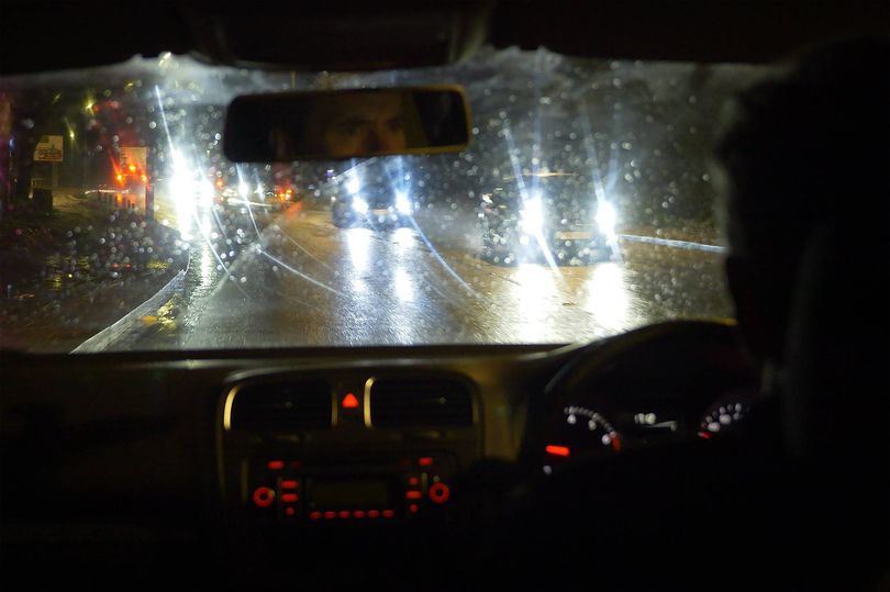 RAC issues advice for drivers who keep getting blinded by headlights