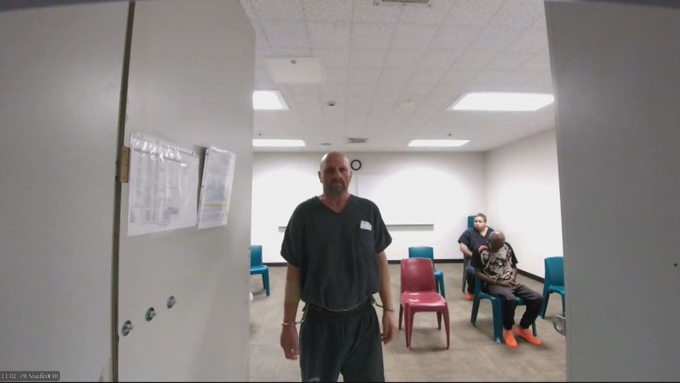 Man arrested for stalking northeast Las Vegas resident, setting fire to ...