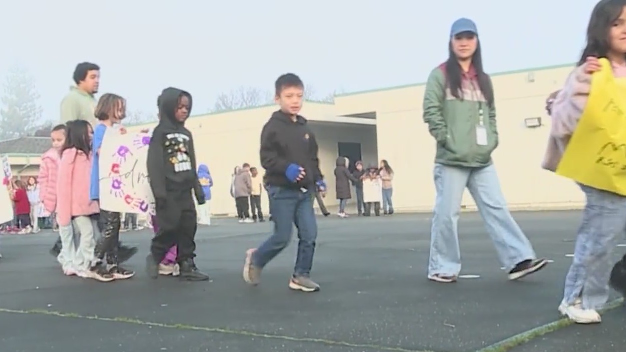 Local students celebrate MLK Jr. in honorary walk