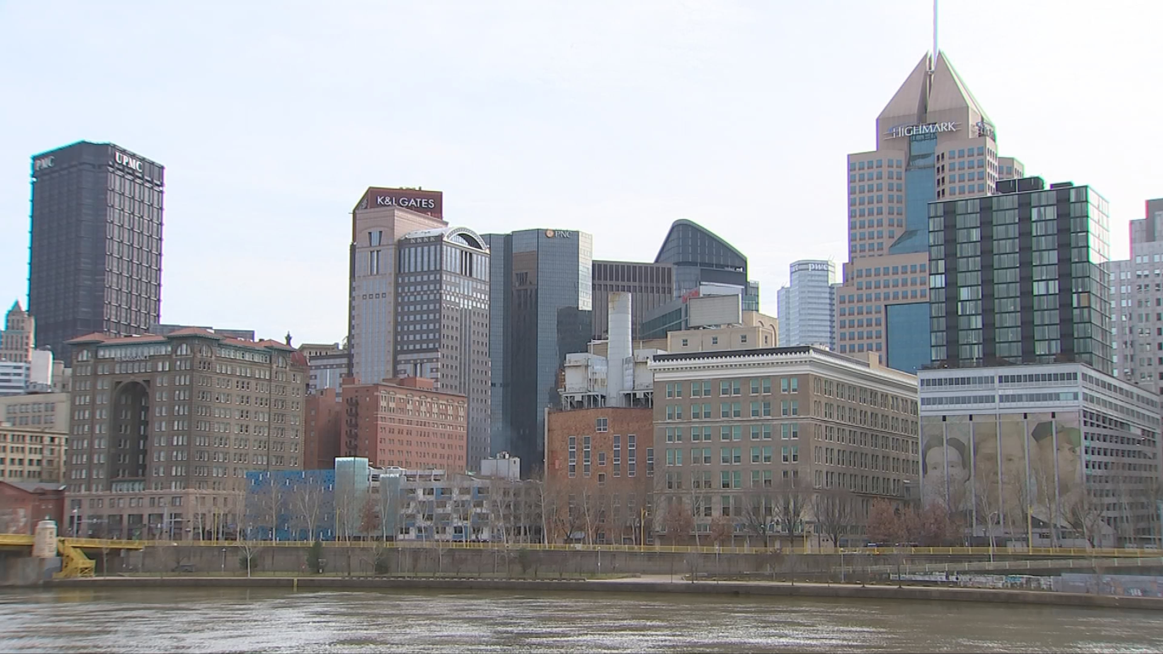 Winter weather locks in through January, with light snow & wind chills ...