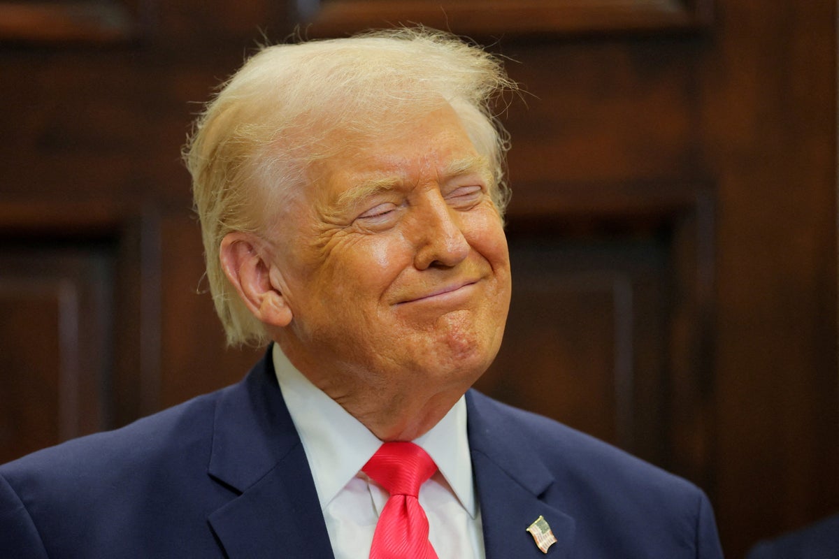 Trump bought bonds from Netflix and Warner after merger was announced