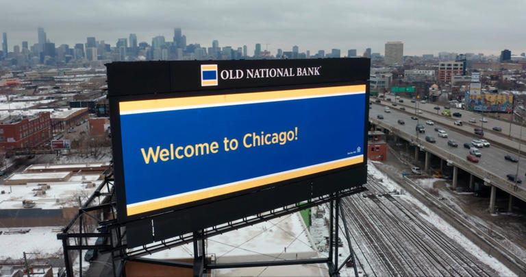 Chicago welcomes LA Rams with icy billboard message