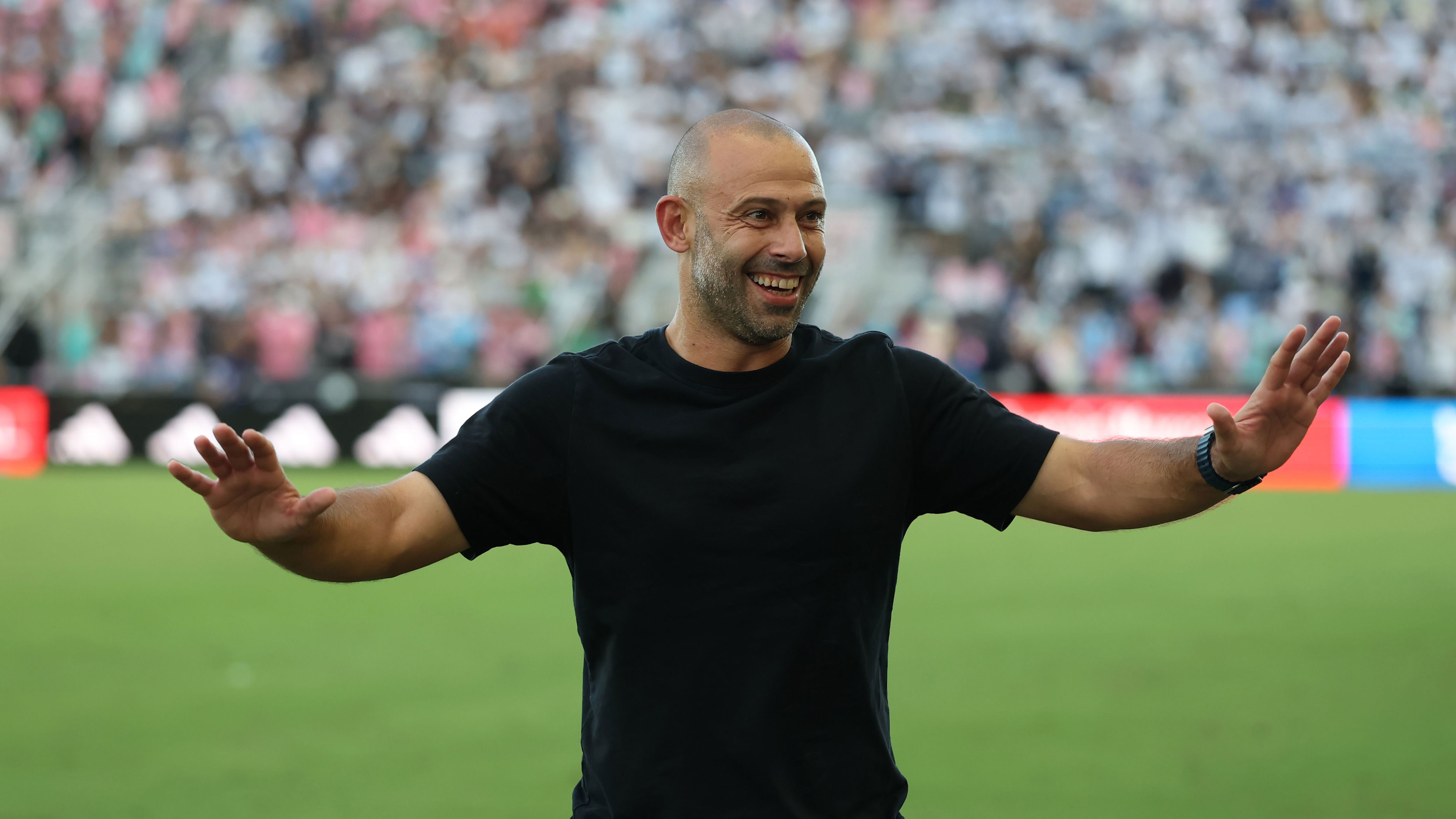 'The rest of the league has to be furious' - Landon Donovan, Tim Howard ...