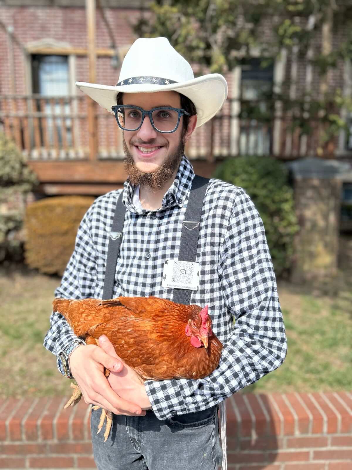 How the chicken man of Crown Heights became a Hasidic St. Francis of Assisi