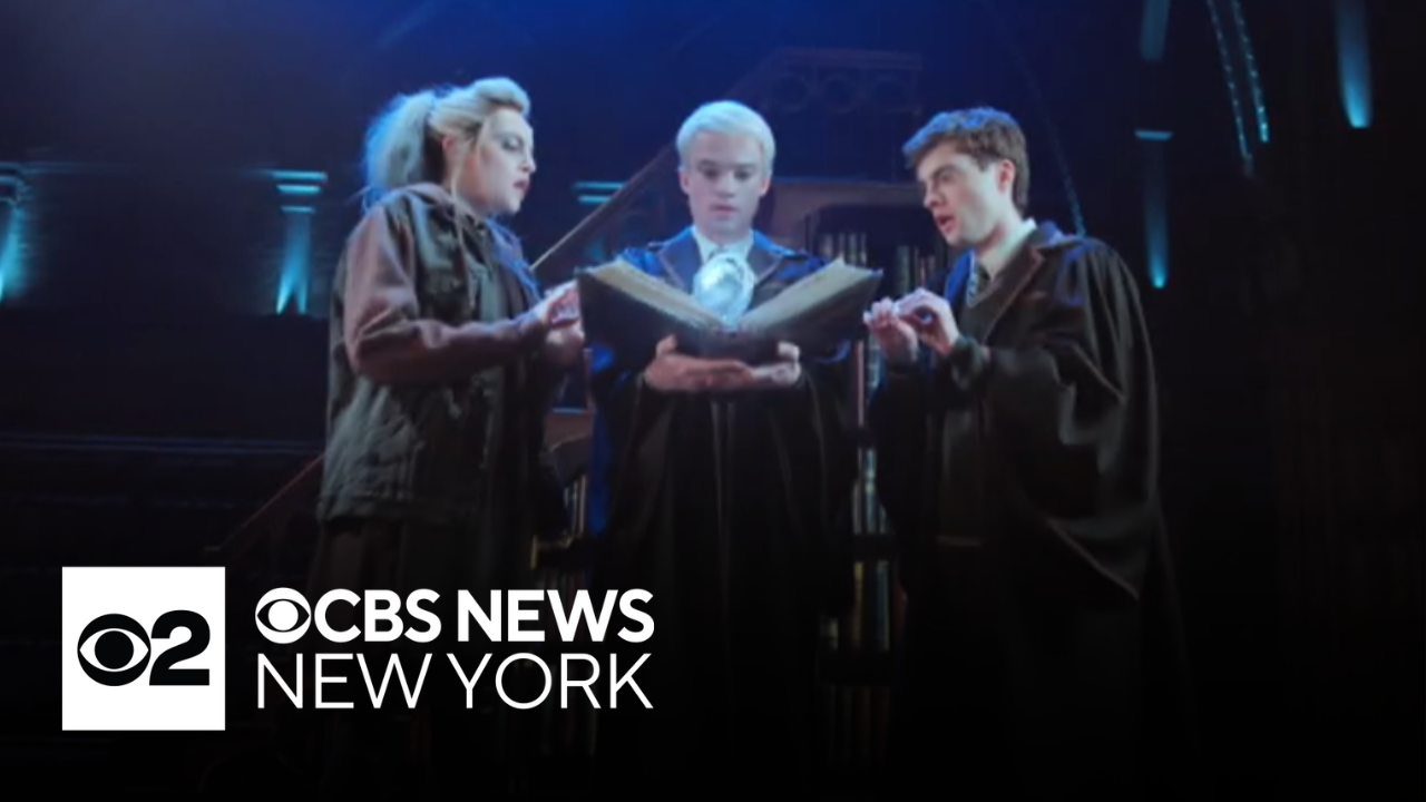 Actors Emmet Smith and Aidan Close make their Broadway debut in "Harry ...