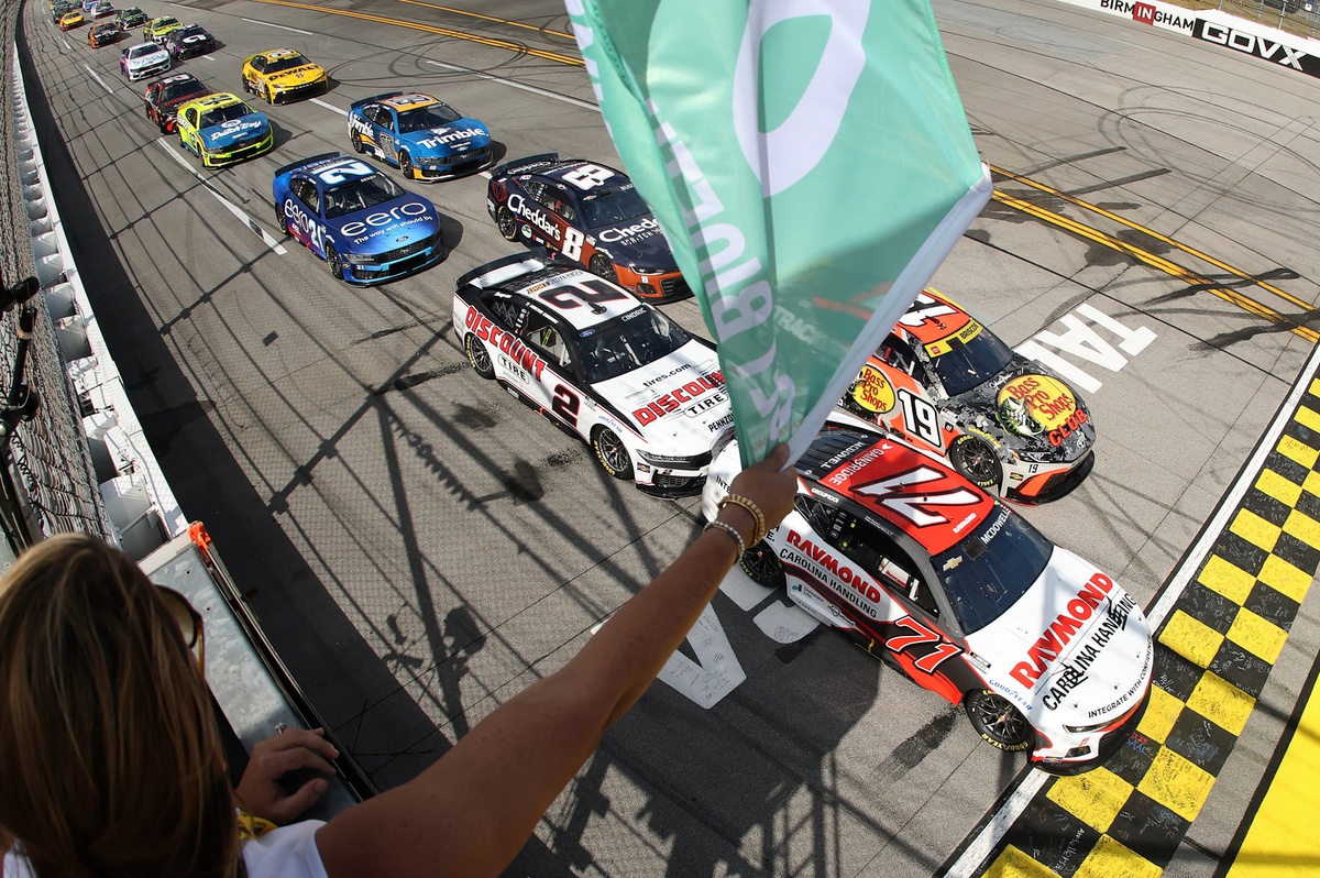 NASCAR rule book update formally abolishes the playoffs