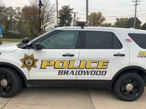 Mysterious arrest of Wilmington man who sat in Yukon with 2 loaded guns ...