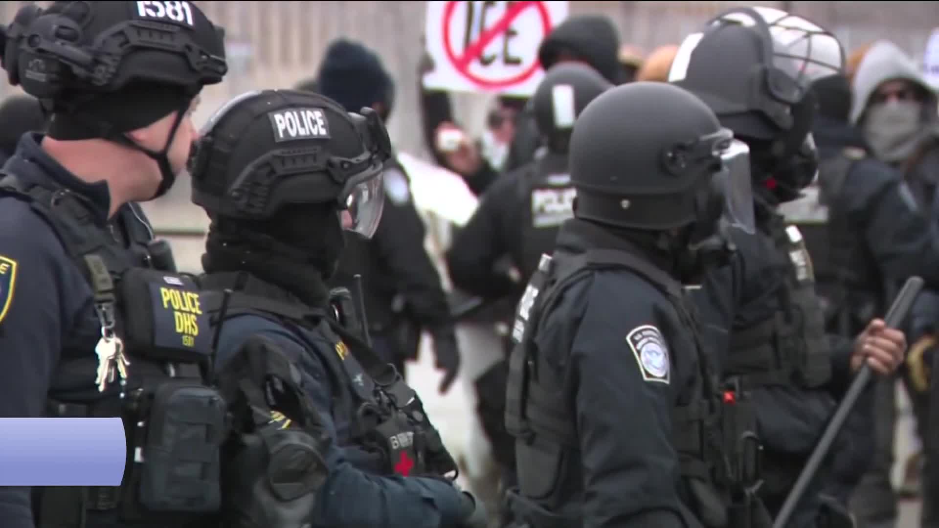 Protesters clash with federal agents