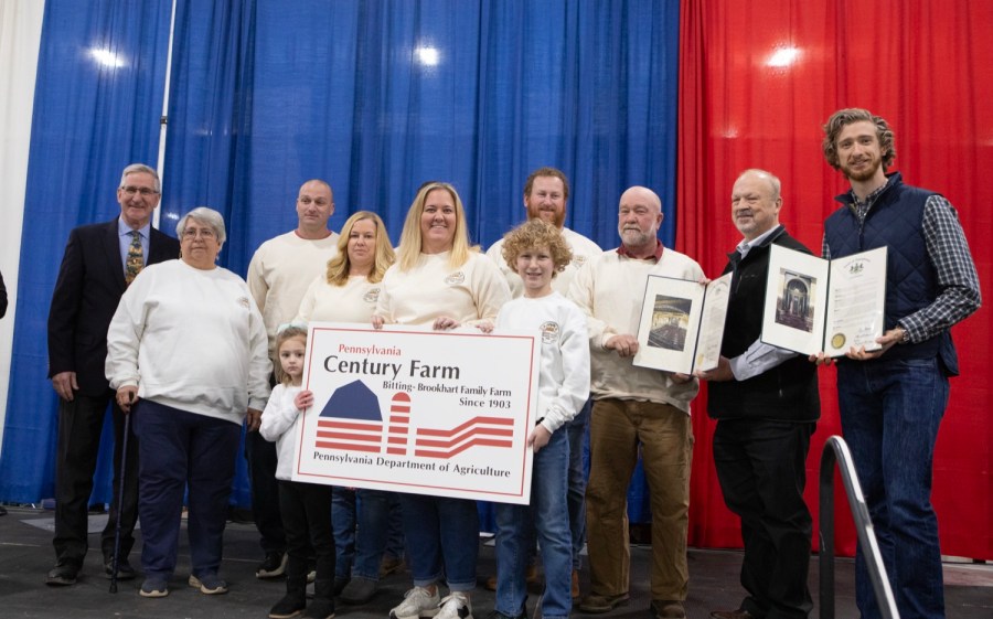 Fifth generation Perry County farm receives Century Farm honor