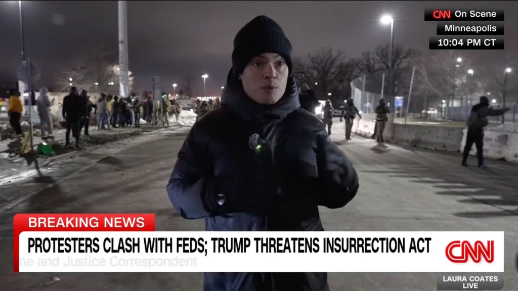 Tear gas fired near CNN reporter covering Minneapolis anti-ICE protest ...