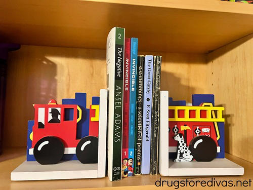 10+ gifts for young book lovers