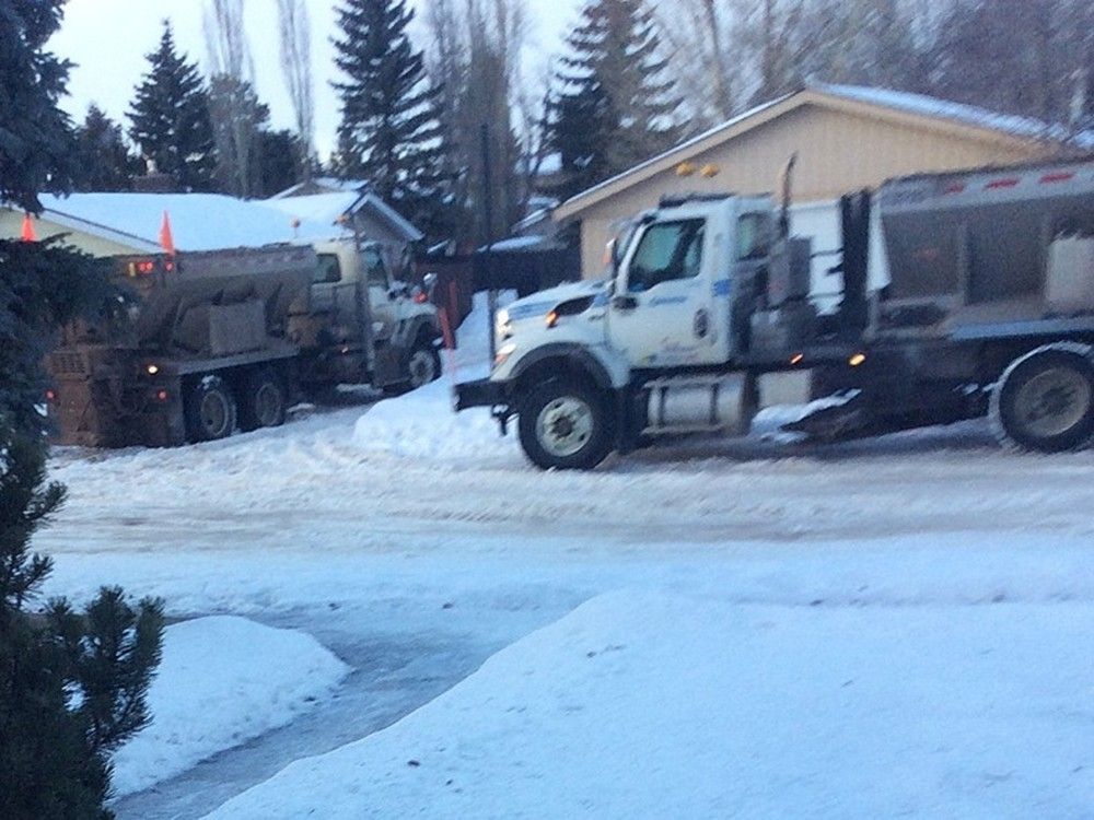 Parked cars and aggressive residents impeding snow removal, say ...