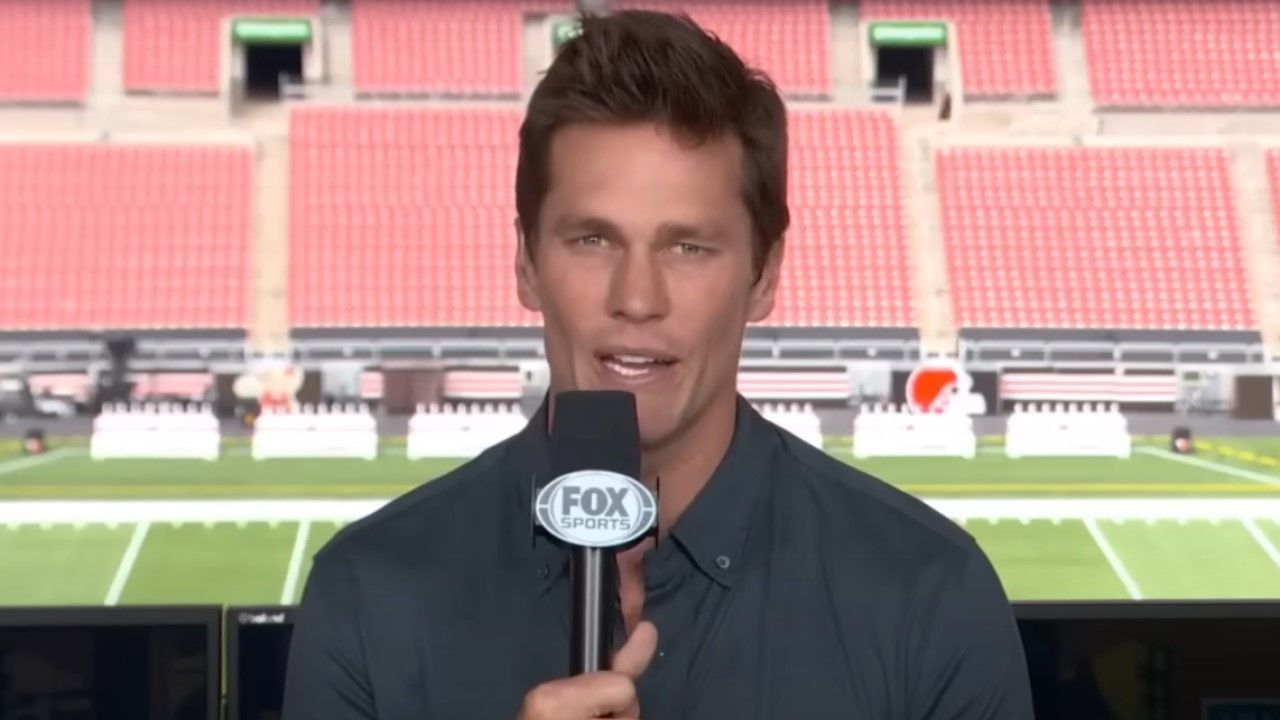 Tom Brady's mom gave him the same feedback on his broadcasting career ...