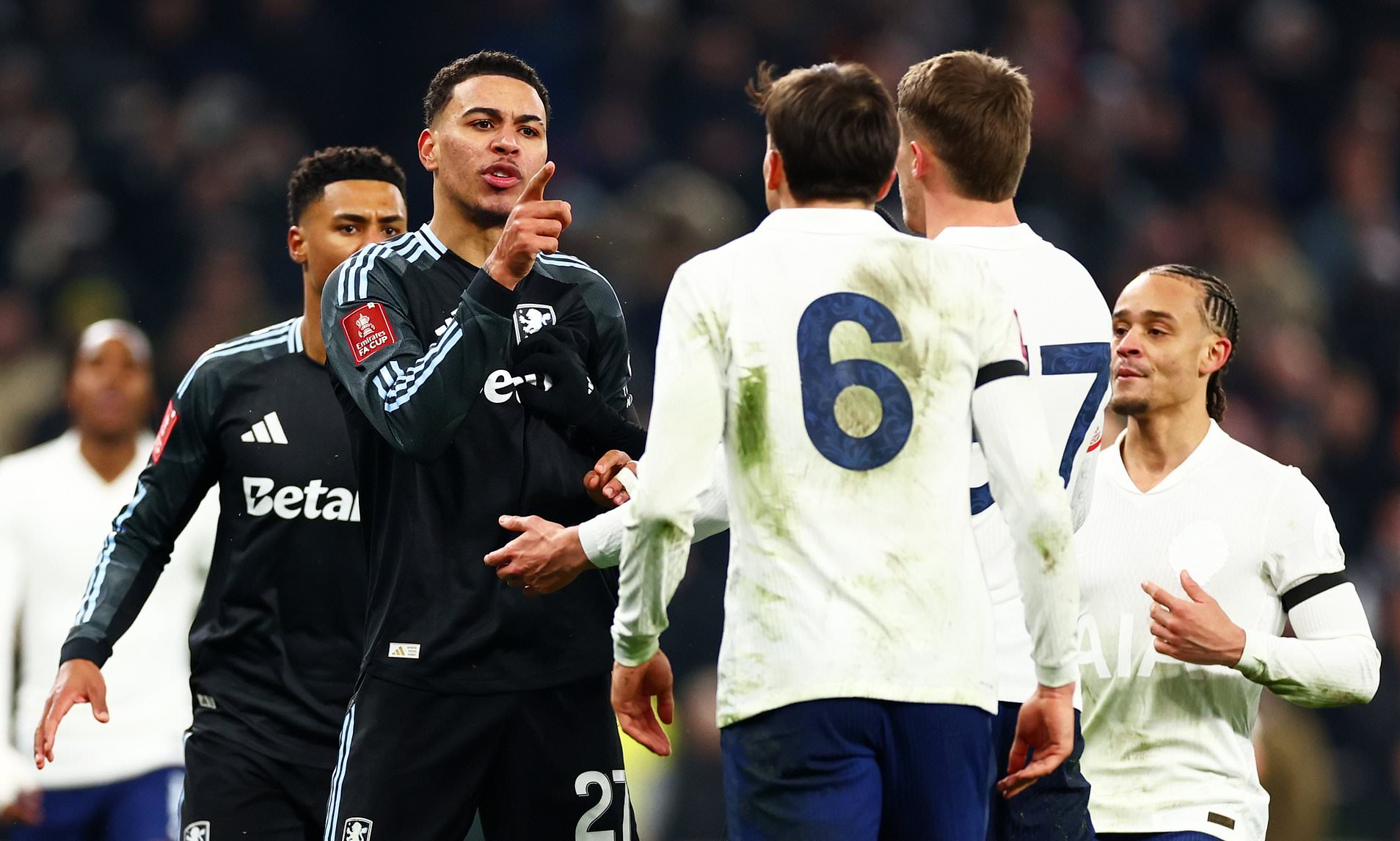 Unai Emery accuses rivals of playing dirty to stop Morgan Rogers - and ...