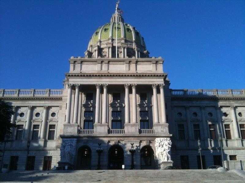 Deadline nears | Lawmakers remain divided over how much funding should ...