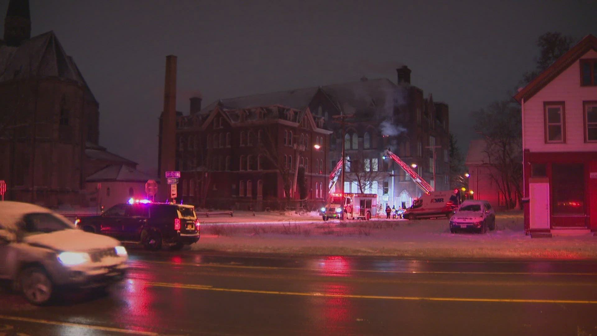 Four-story fire engulfs historic building