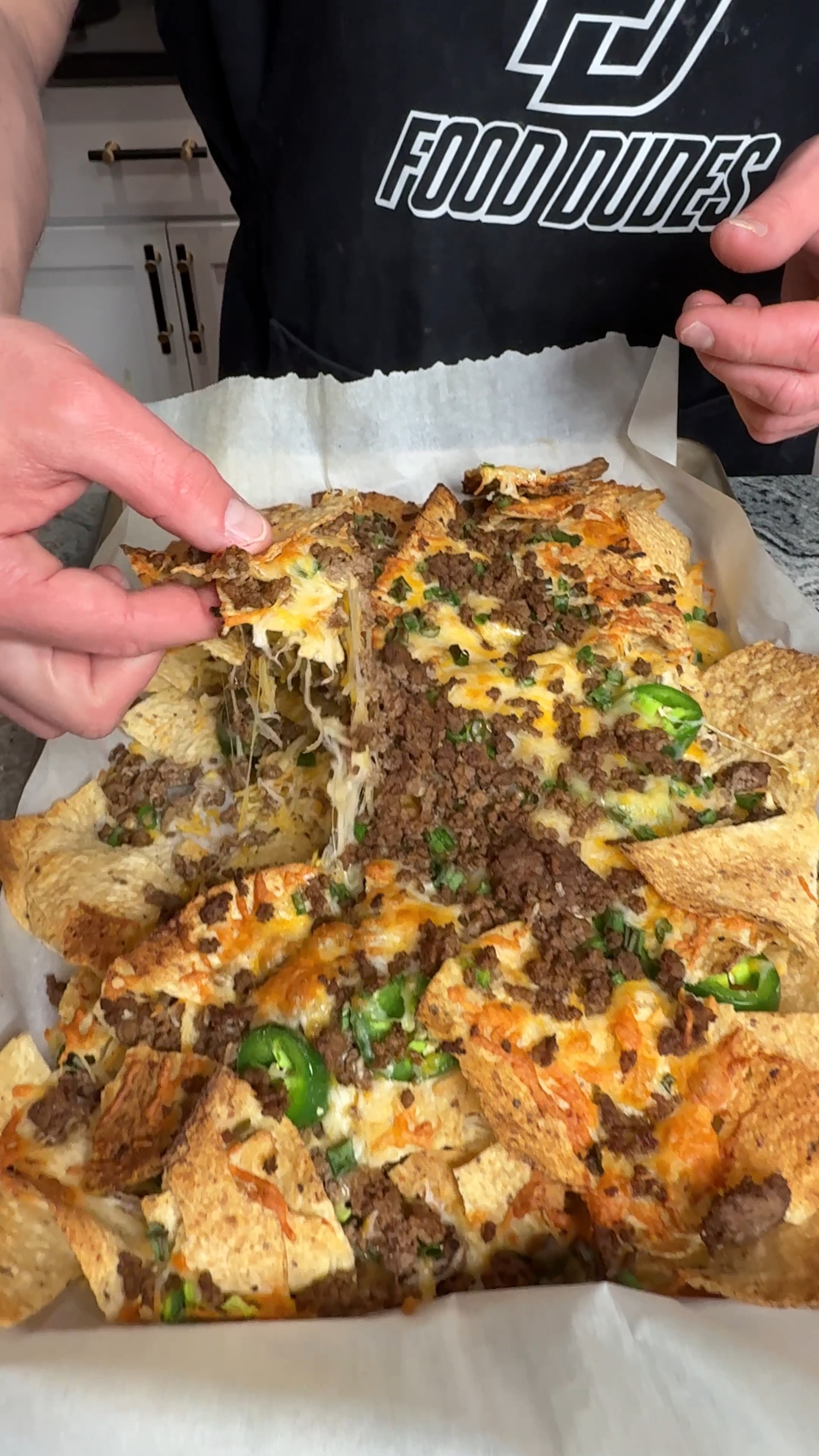 Simple sheet pan nachos