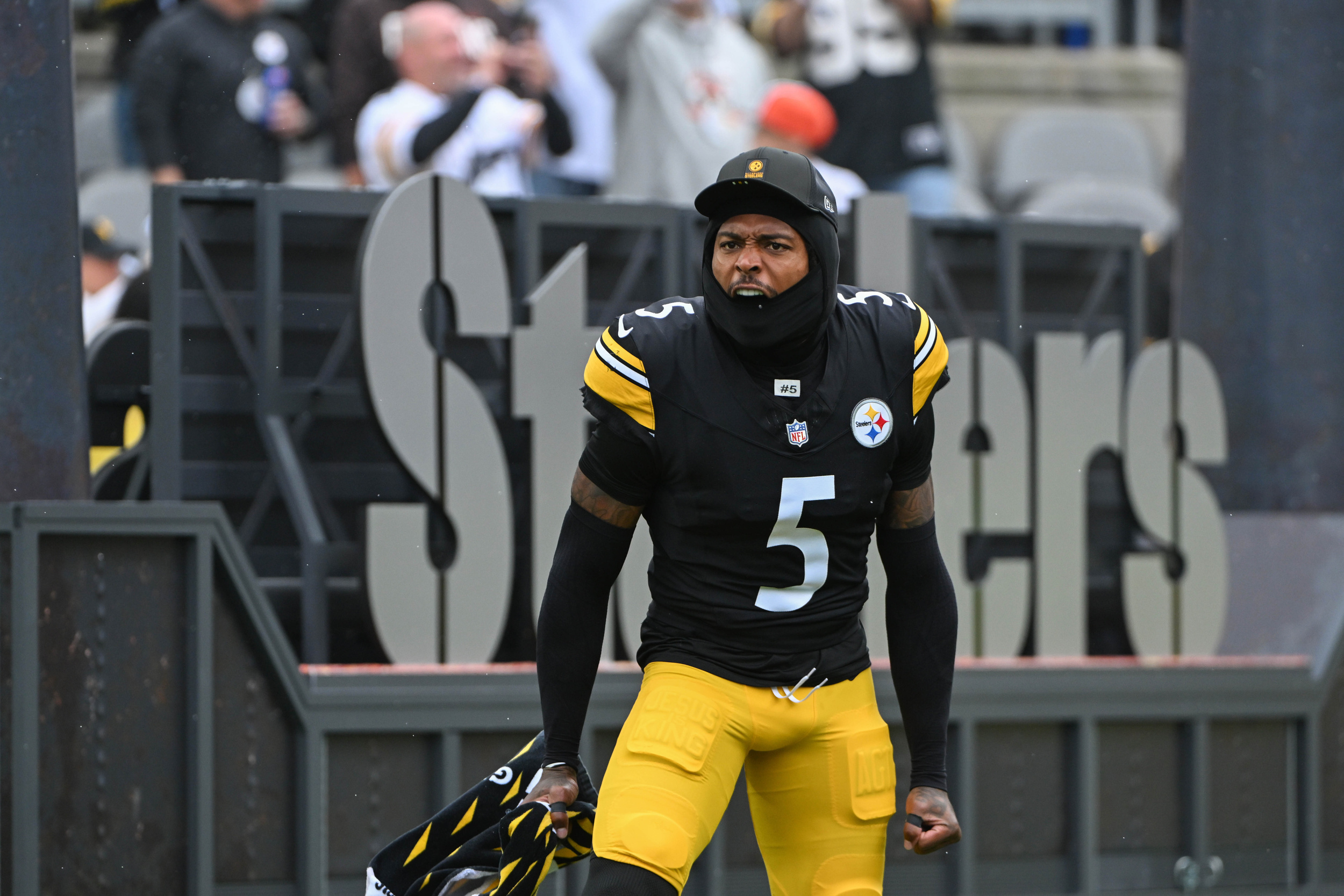 Steelers have a clear cut to make on defense after poor performance in ...
