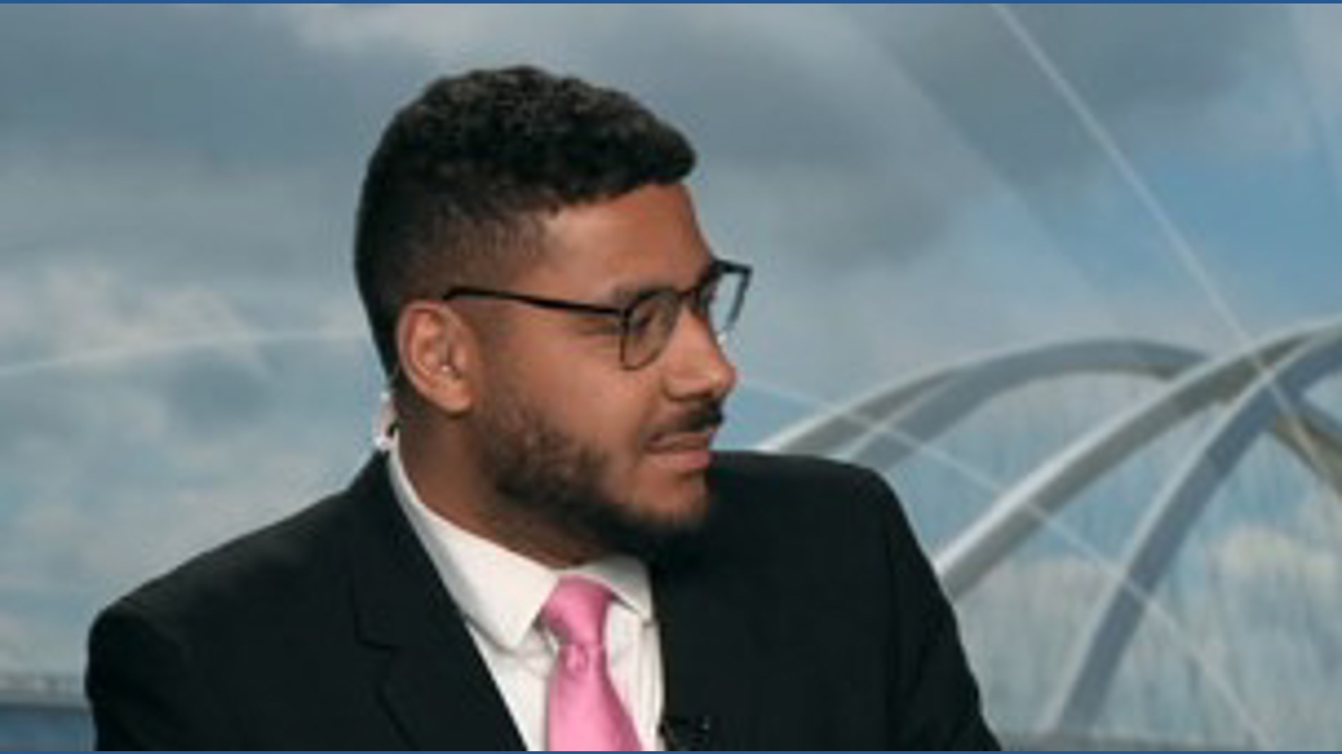 Dave and Busters opens Monday in Davenport