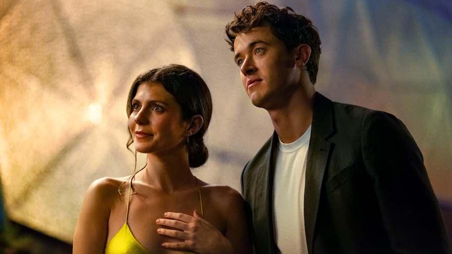 3 good Netflix movies to watch after People We Meet on Vacation