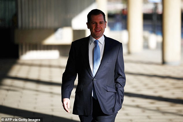 Kemi Badenoch says she's glad to see the back of 'liar' Robert Jenrick ...