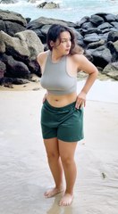 Changing your outfit right on the beach #fblifestyle