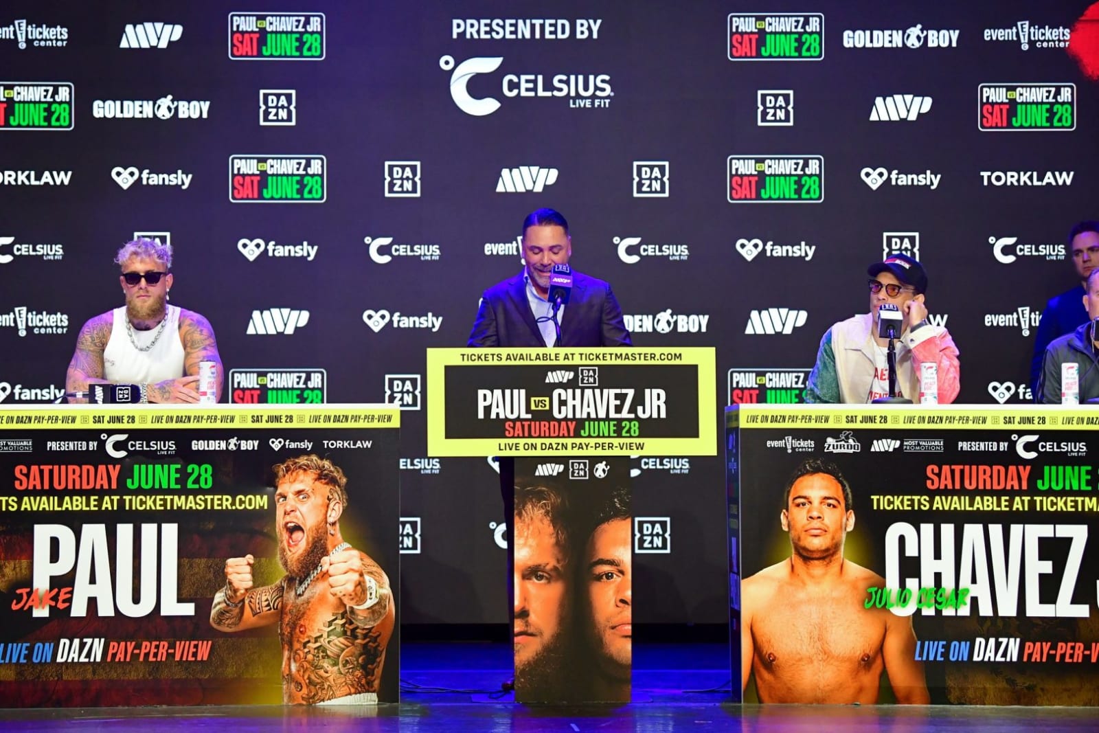 Golden Boy is getting sued by one of his top fighters