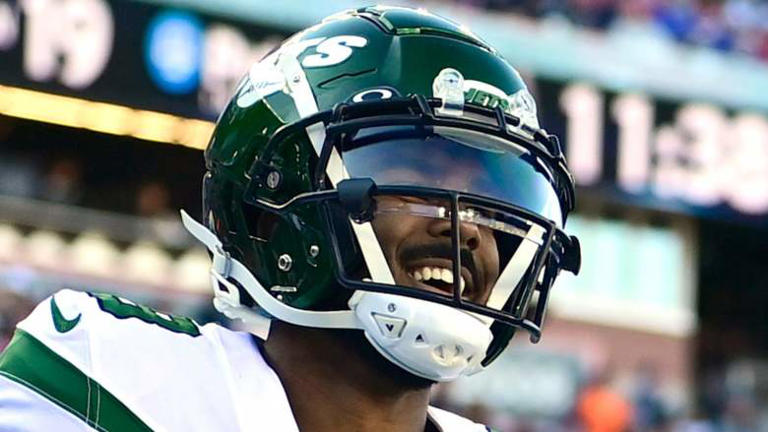 Broncos add former Bills veteran, converted basketball player in roster ...