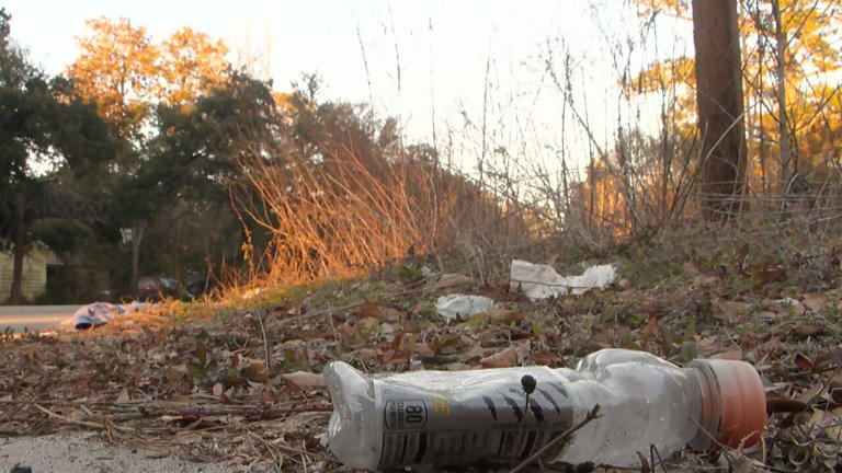 Johns Island community says narrow roads make litter cleanup efforts ...