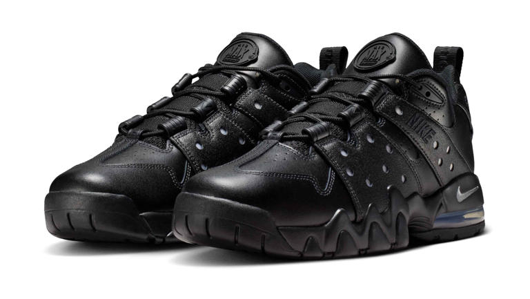 Detailed look at Supreme's Nike SB Air Max2 CB 94 collab