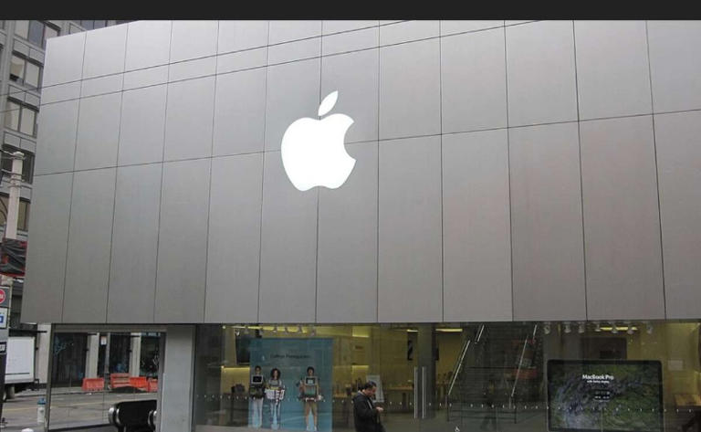 What's going on behind your Apple iPhone update alert?