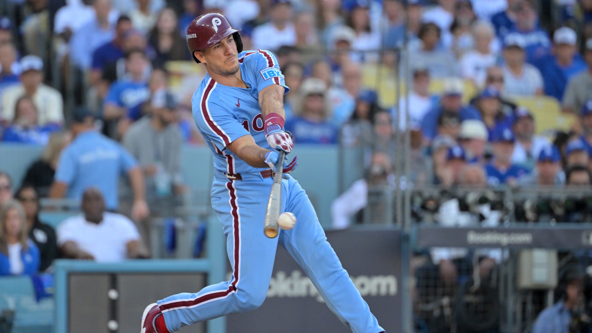 Report: JT Realmuto agrees to $45 million, 3-year deal to stay with ...